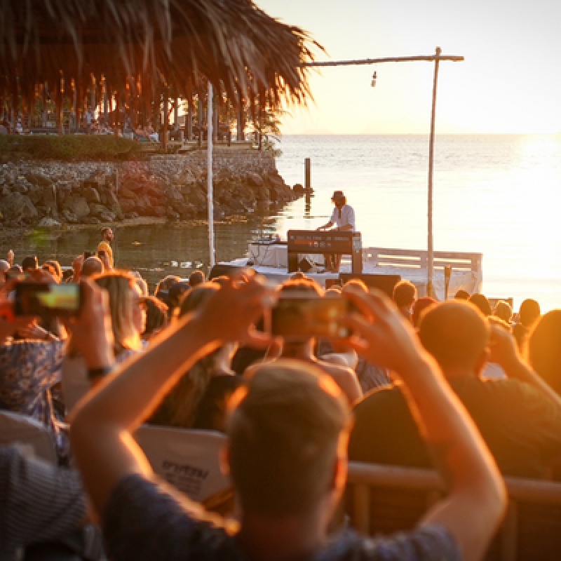 Megatix - Piano Sunset Concert at the beach | INFINITY Beach Club Koh ...